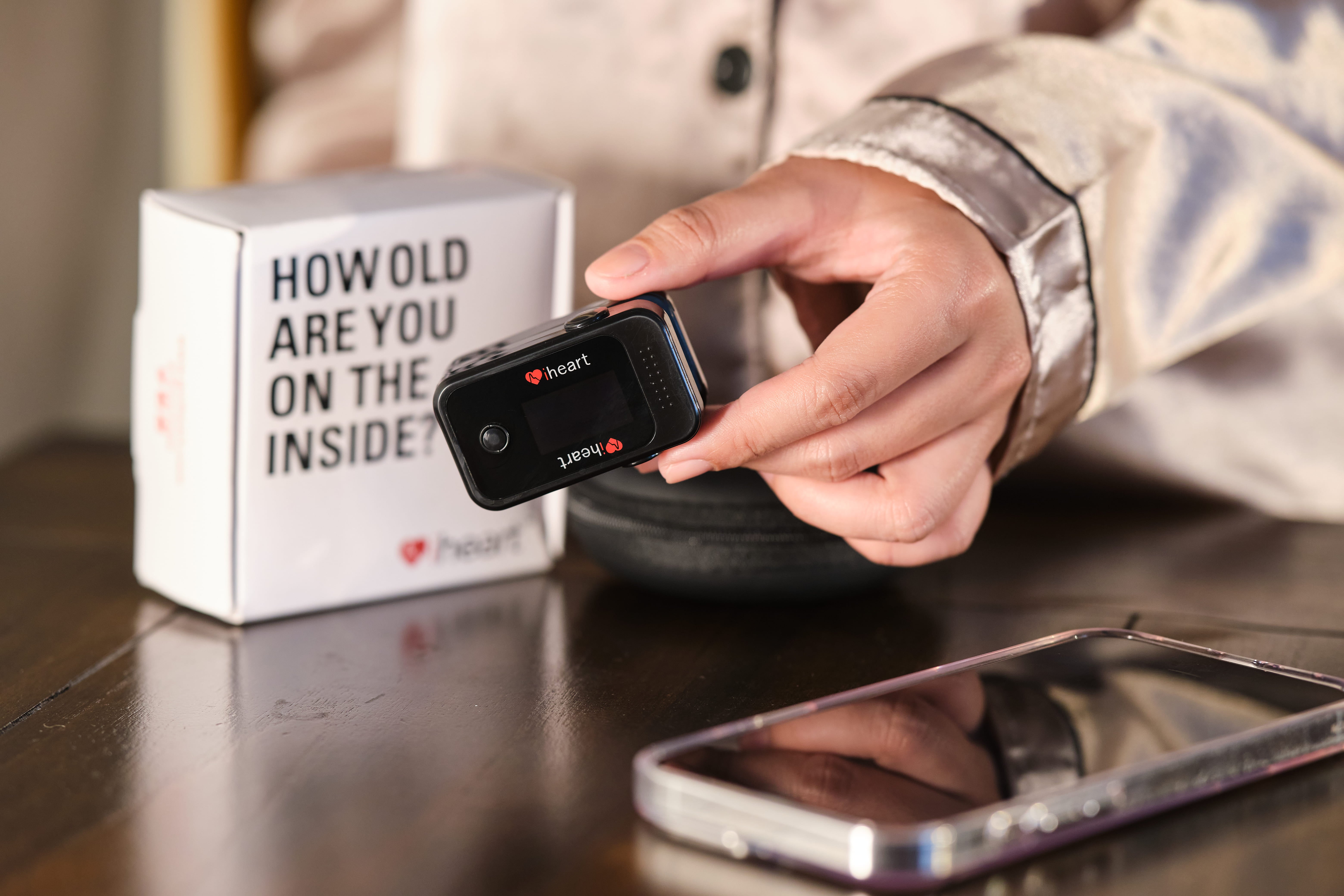 This Tiny Fingertip Device Is Quietly Revolutionizing How We Measure A ...